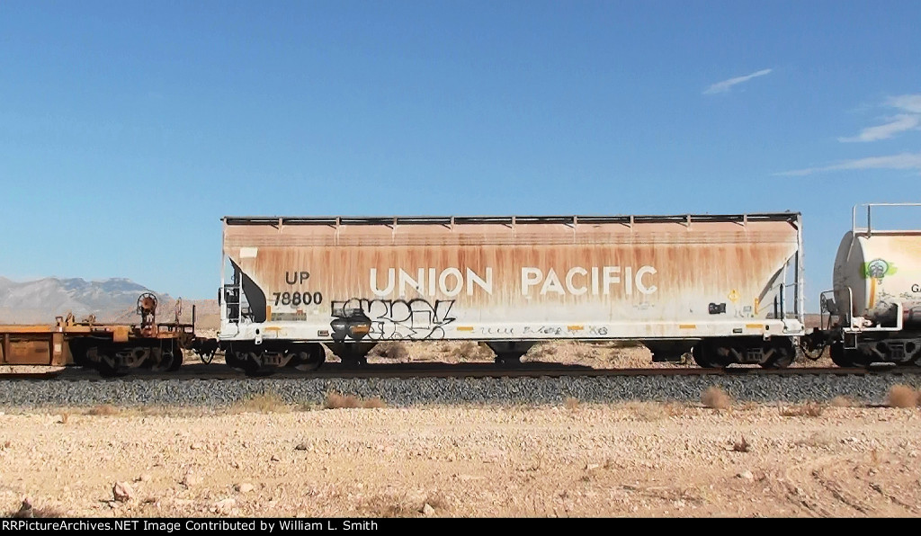 WB Priority Manifst Frt at Erie NV -58