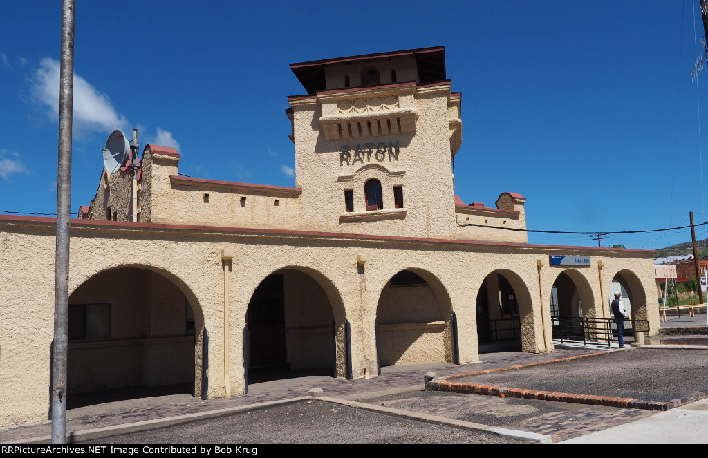 Amtrak station (ex-ATSF) at Raton, NM