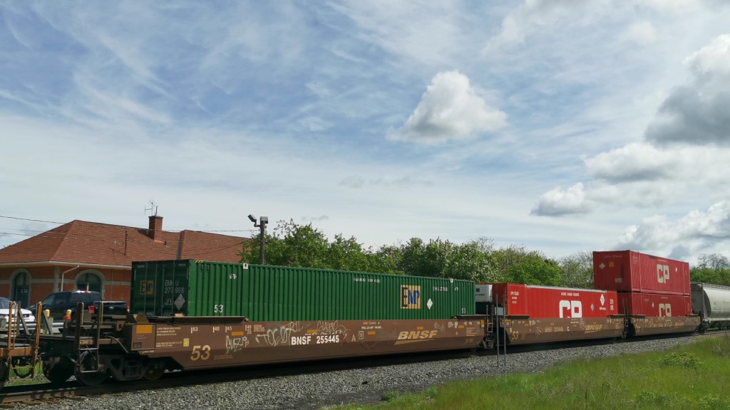 BNSF 255445 (Triple Well Car Altogther)