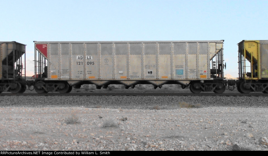 EB Empty Unit Hooper Frt at Erie NV -91