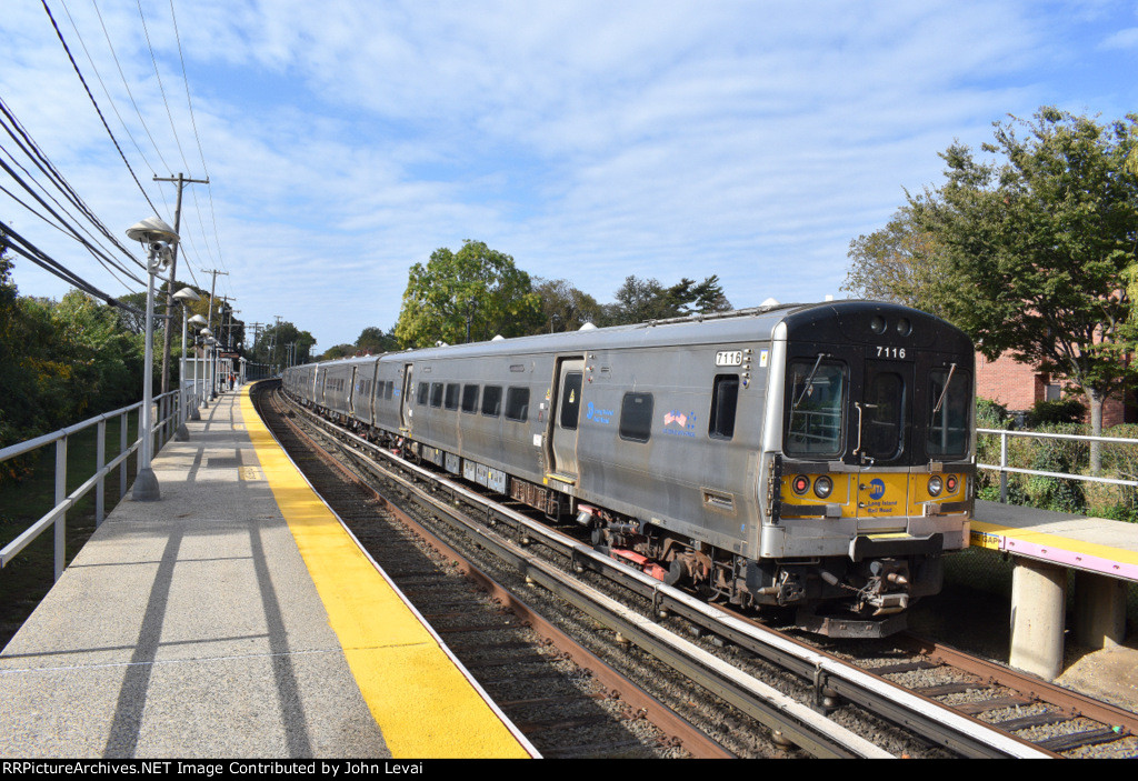 LIRR M7 Set