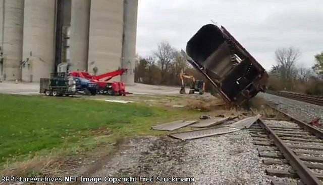 I would've thought that it would free fall before this.