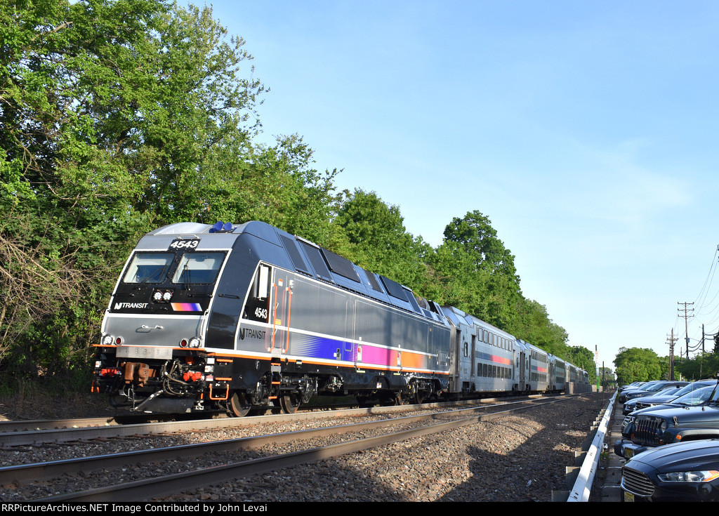 NJT Train # 1271 departs Radburn Station with a dual mode leading a ...