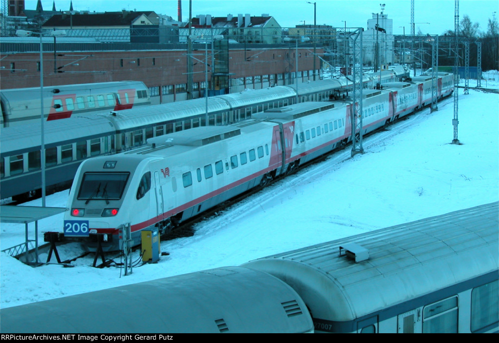 VR Sm3 Pendolino tied down