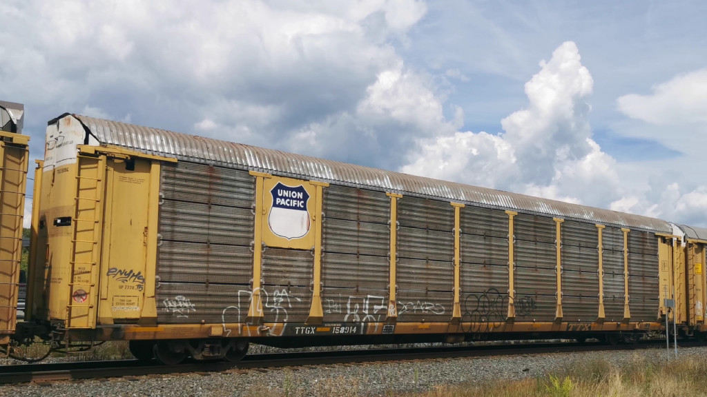 UP 7778 (Body) TTGX 158914 (Flat)