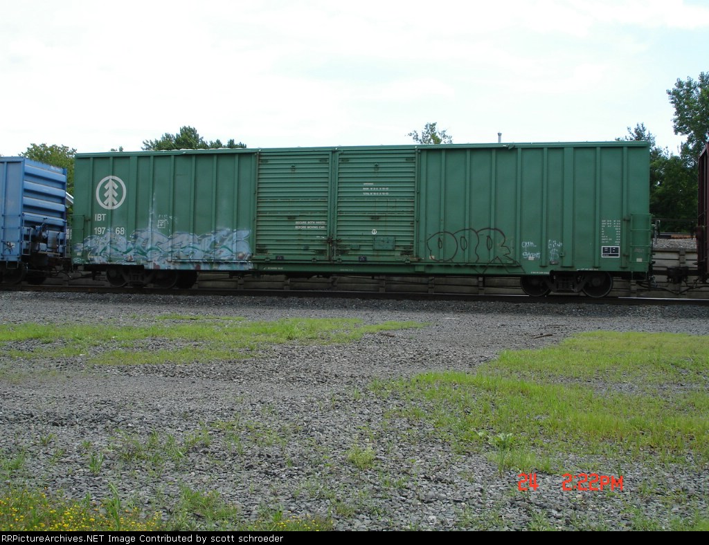 IBT 19768 Boxcar EB