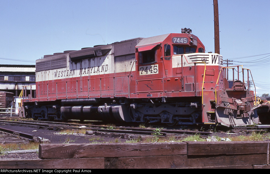 WM 7445