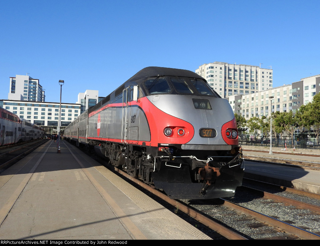 CALTRAIN 927