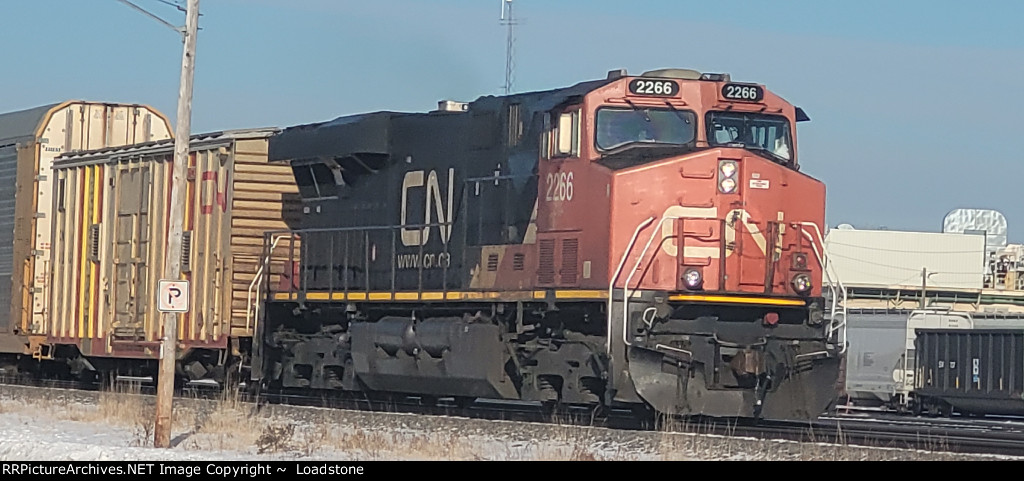 CN 2266 w/ CNIS 412040 ' Inspector Clouseau'