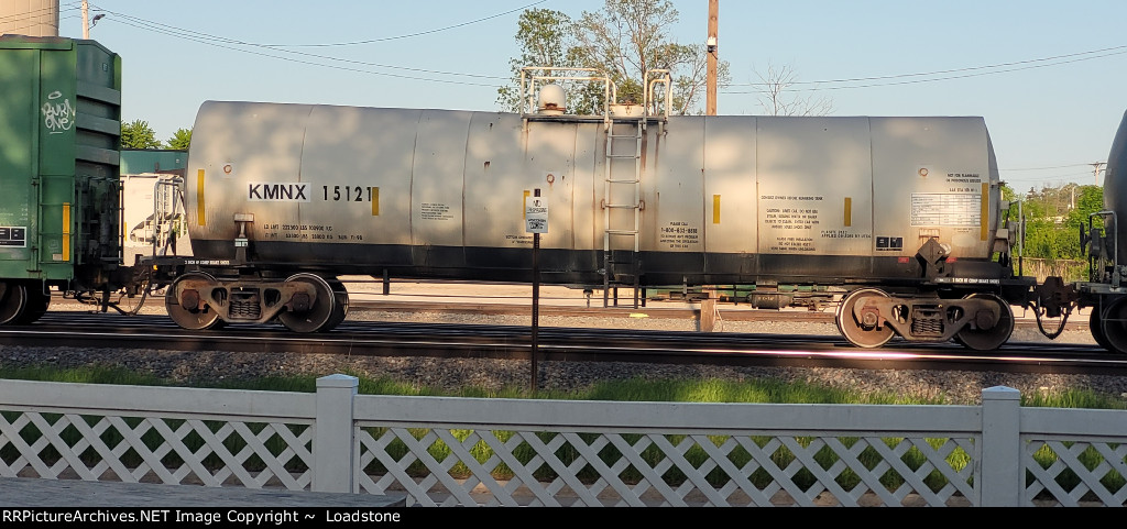 KMNX 15121