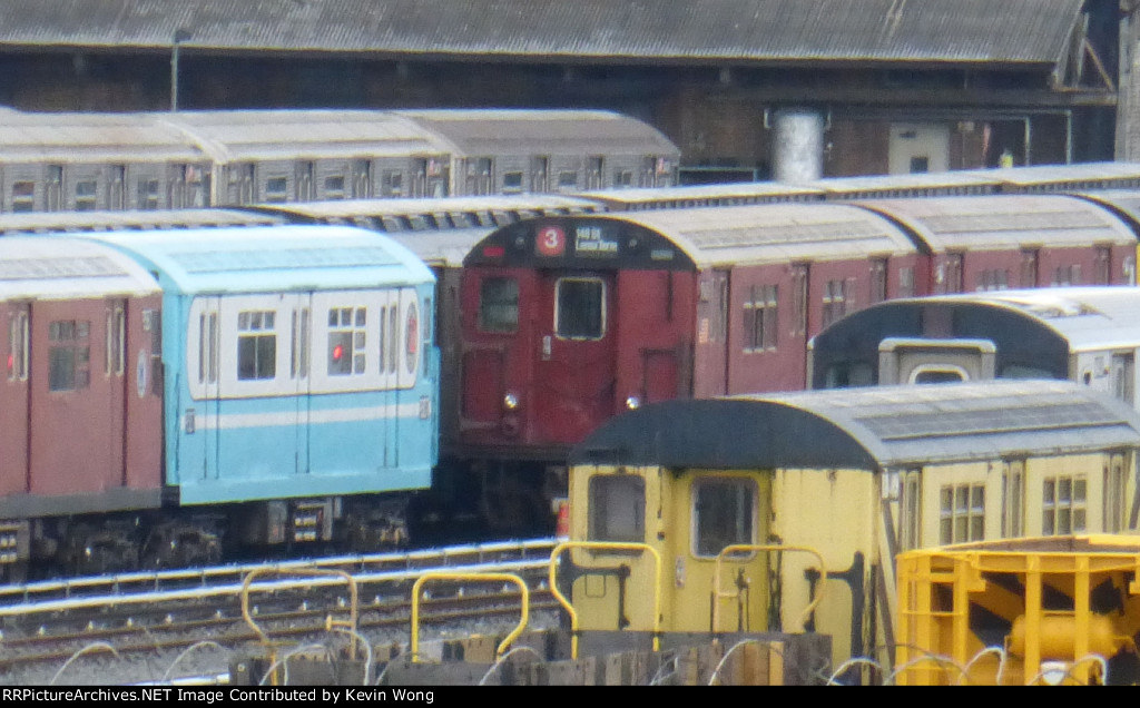 NYCT IRT Main Line R36 9543 with World's Fair R33 "Blue Arrow" Single ...