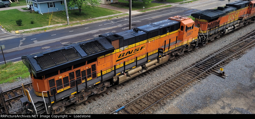 BNSF 3867