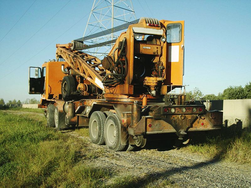 UP Crane Truck