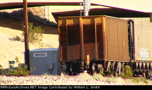 EB Empty Unit Open Hooper car Frt at Erie NV -93