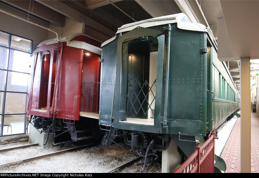 Red & Green Passenger Cars