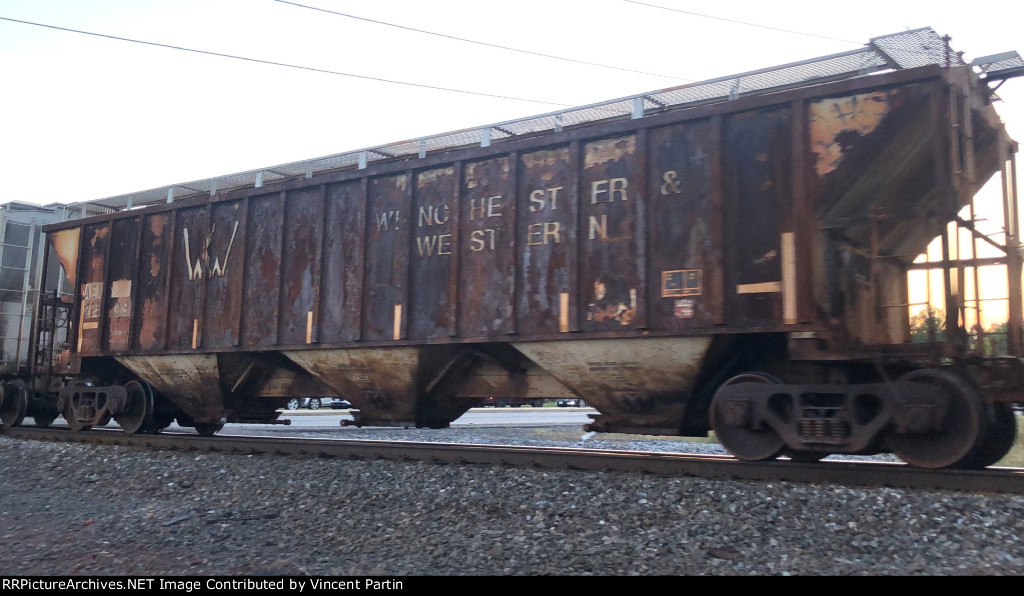 Rusty Winchester & Western Hopper