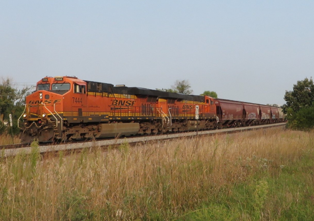 BNSF 7444 East