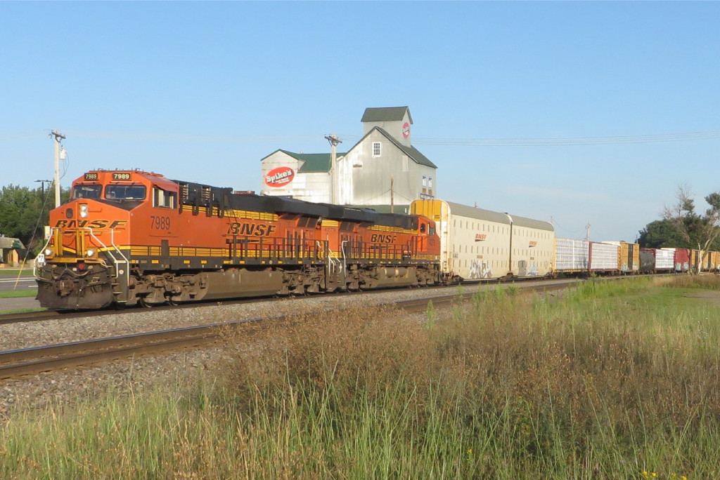 BNSF 7989 East