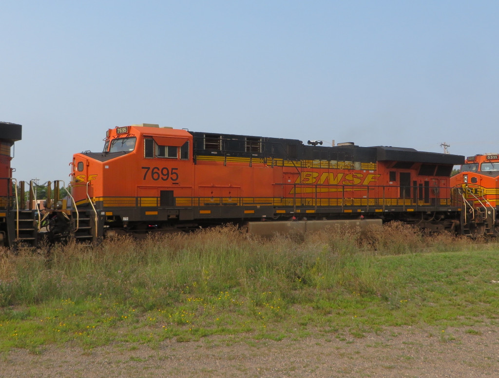 BNSF 7695