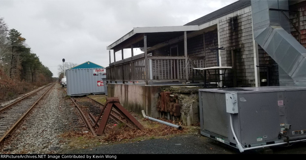 Hyannis freight station with freight platform and siding