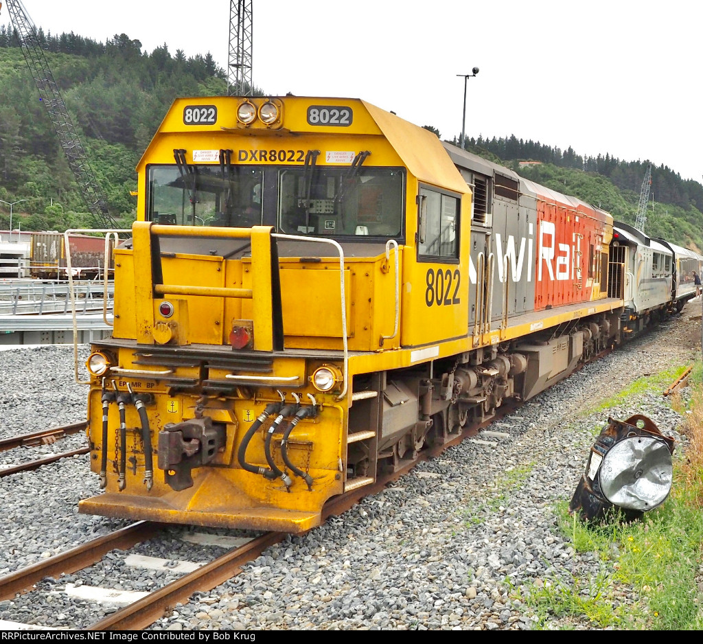 The Coastal Pacific passenger train, pointed southbound at Picton station