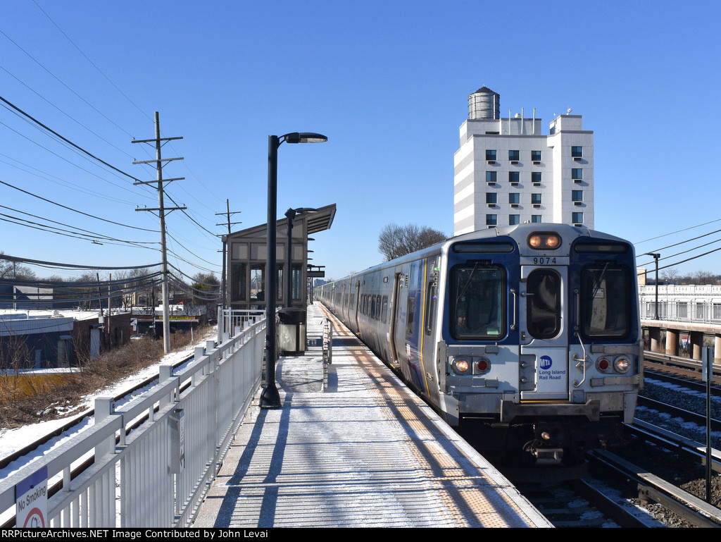 Eastbound LIRR M9 Set