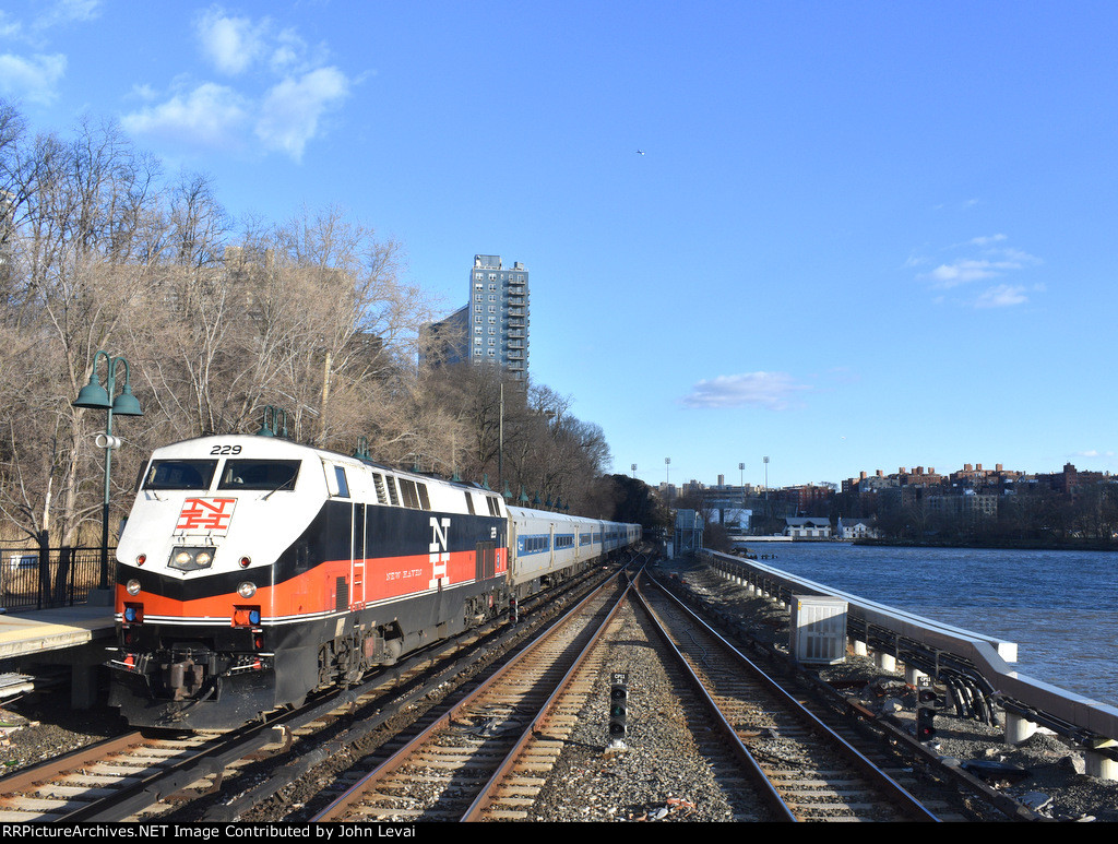 Metro North Train # 865, with Connecticut Department of Transportation ...