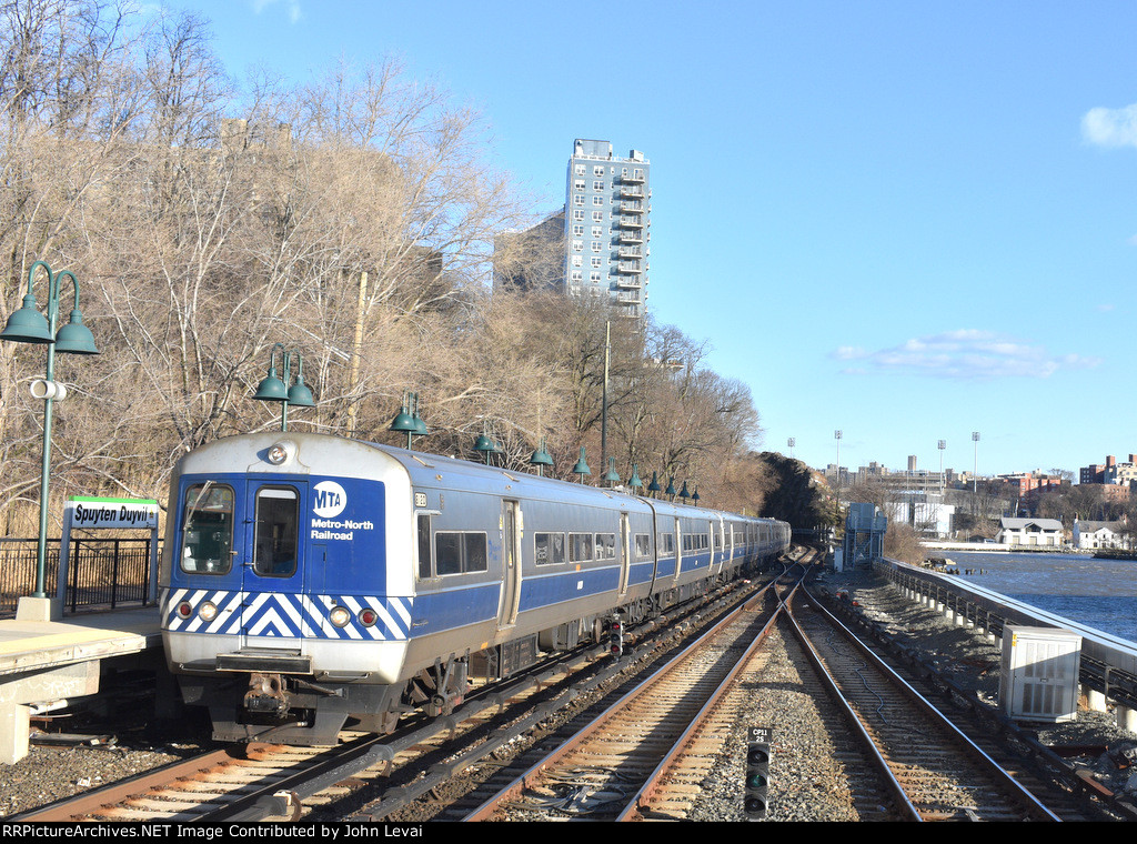 Metro North Train # 759, with a 40 plus year old M3A set, bypasses the ...
