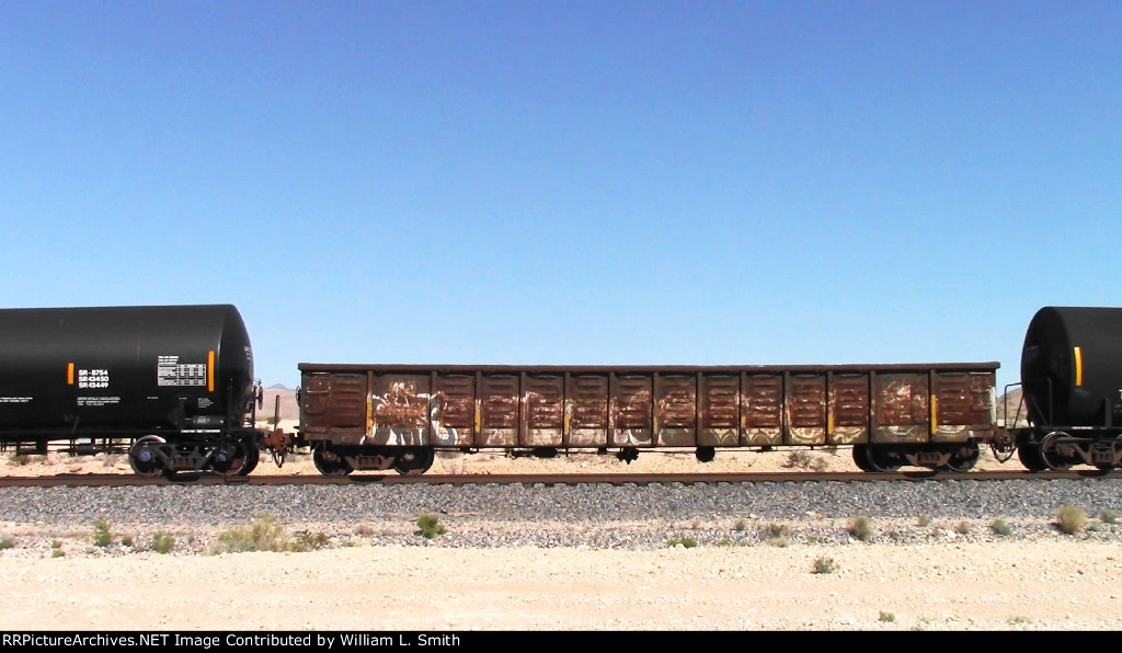 WB Manifest Frt at Erie NV W-MdTrnSlv-Pshrs -54