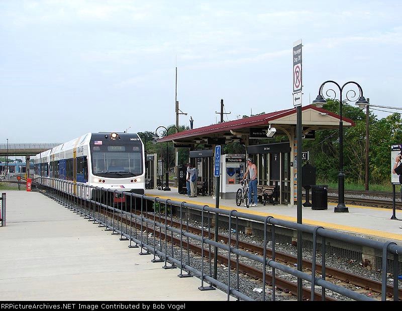 NJT River LINE 36th Street station