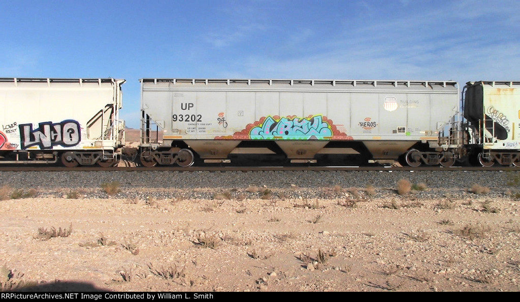 WB Manifest Frt @ Erie NV W-MdTrnSlv -58