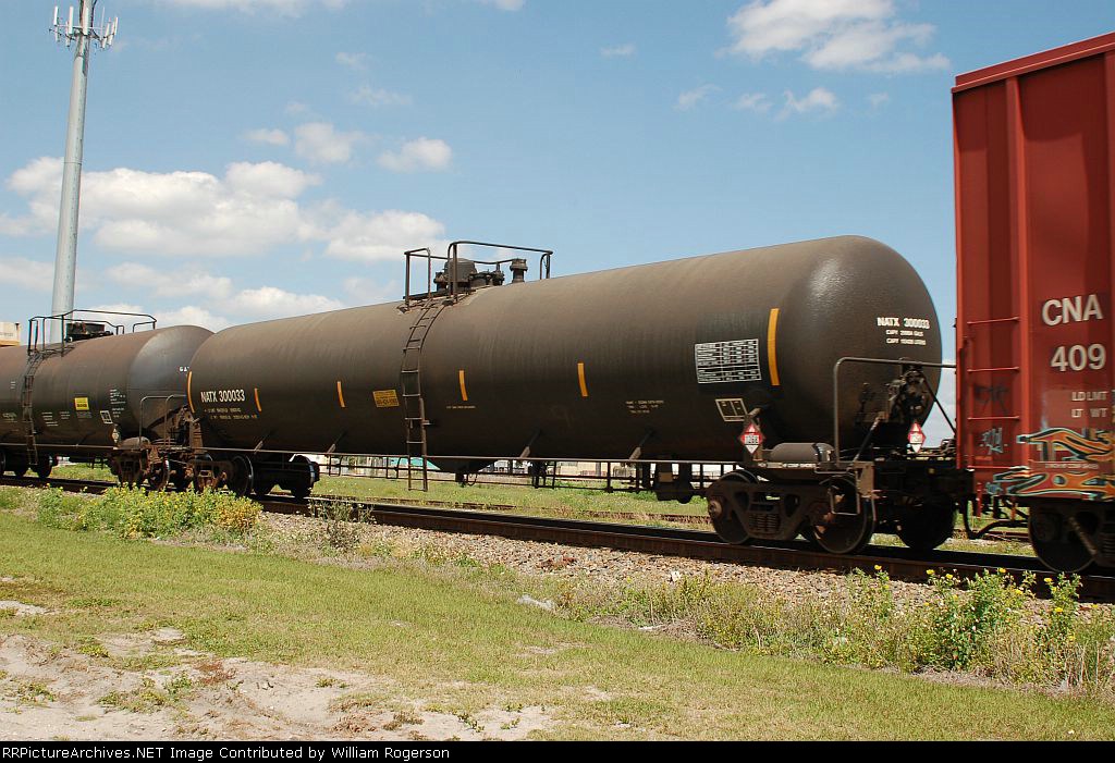 General Electric Rail Services (NATX) Tank Car No. 300033