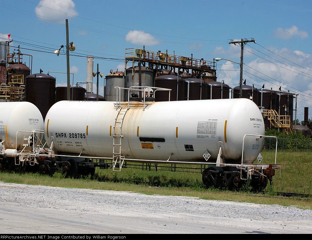 American Railcar Leasing (SHPX) Tank Car No. 209785