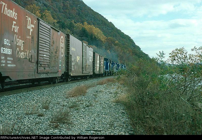 Going away shot of Southbound Conrail Mixed Freight Train "SELI", with ...