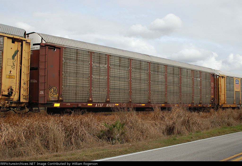 Atchison, Topeka and Santa Fe Railway (ATSF) Autorack No. 89013
