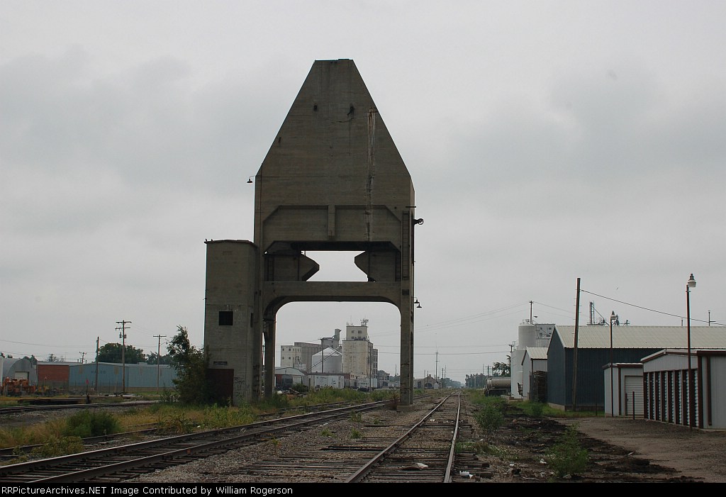 Former Atchison, Topeka and Santa Fe Railway Coaling Tower
