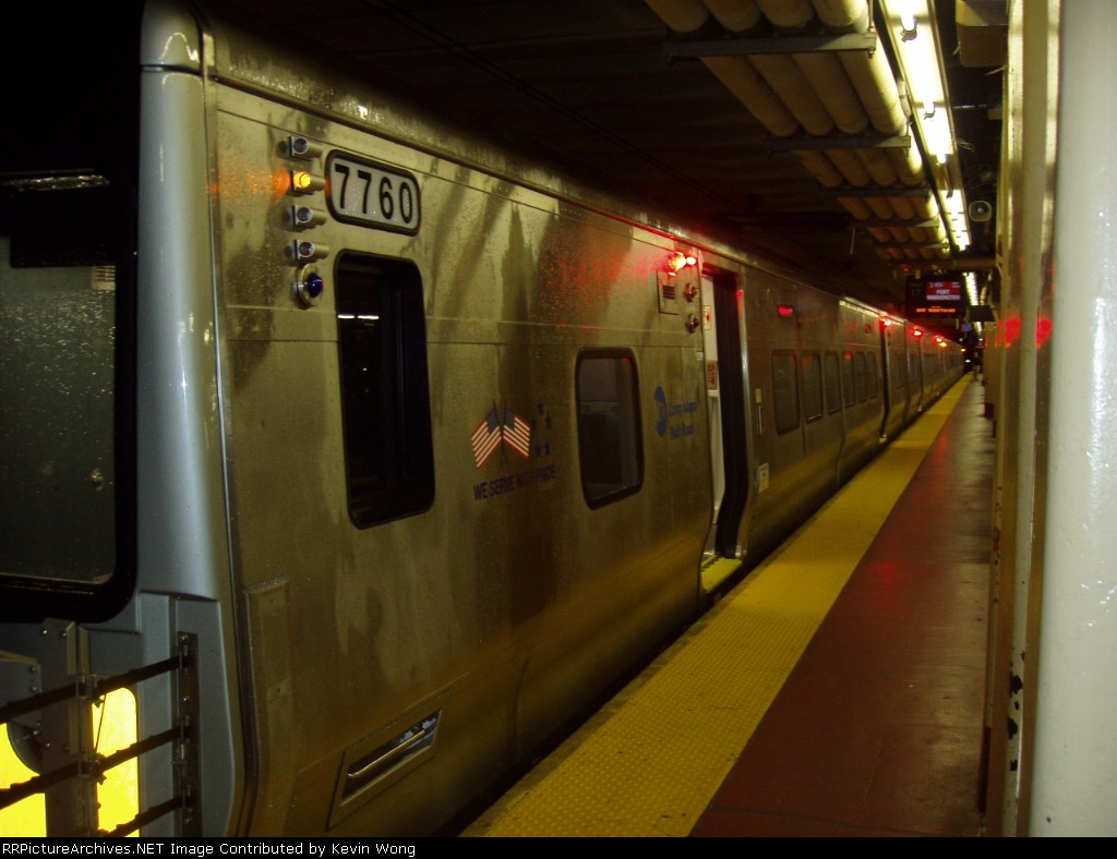 LIRR M-7 "Metropolitan" 7760