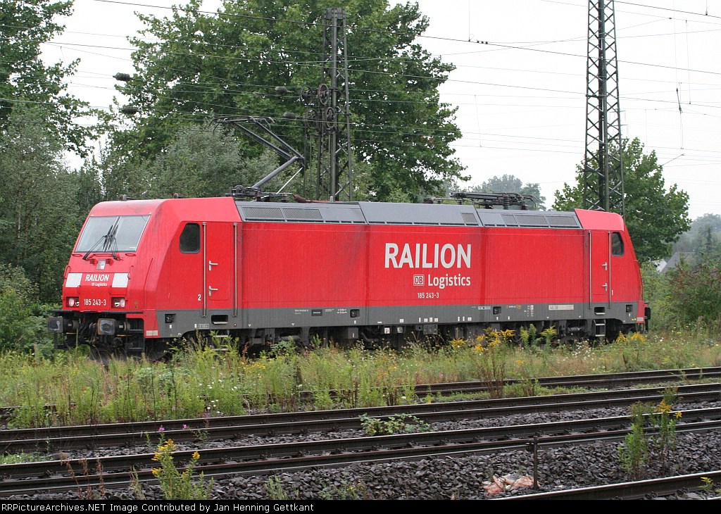 DB 185 243