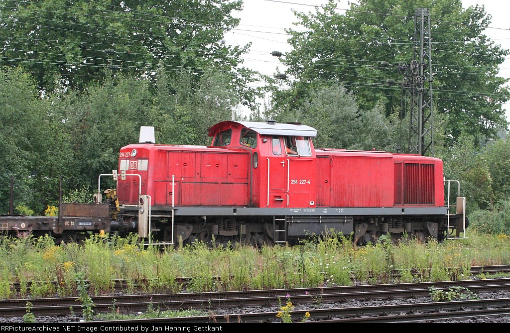 DB 294 227