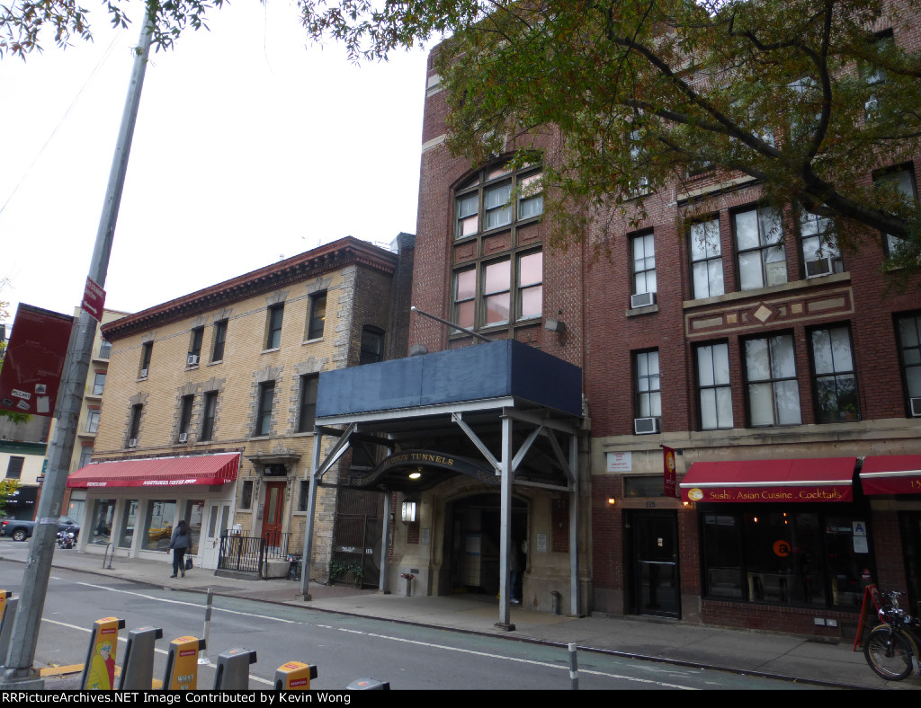 PATH Christopher Street Station