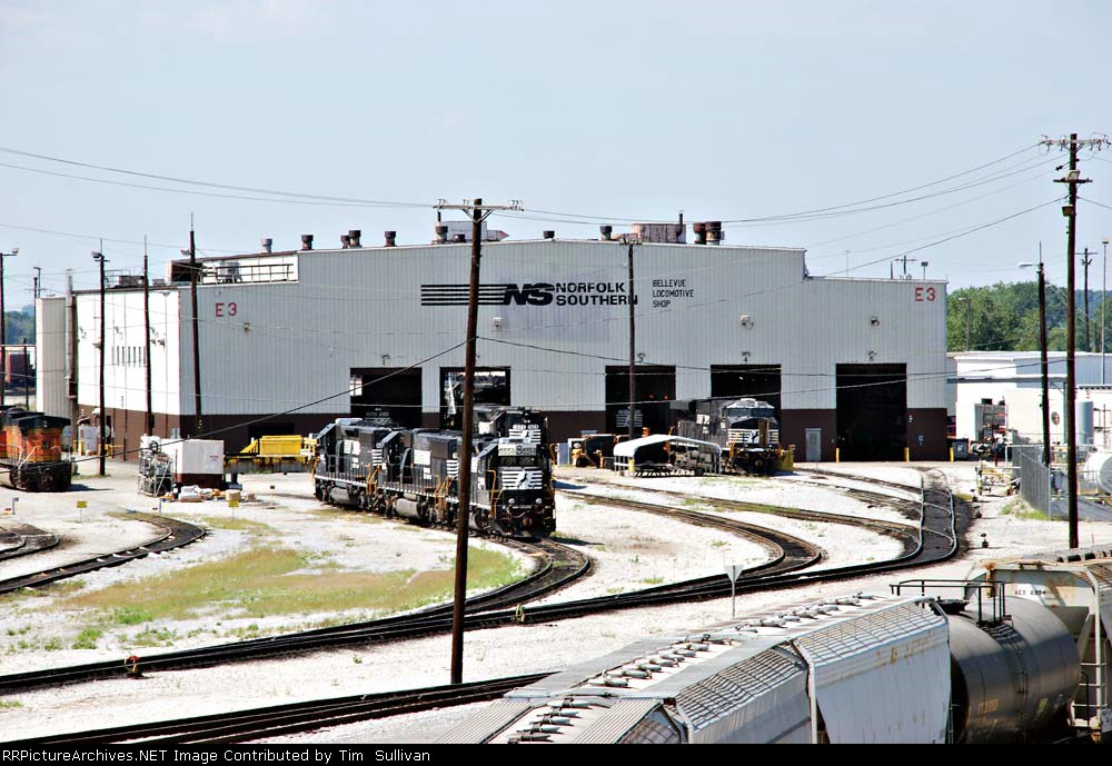 NS locomotive shop