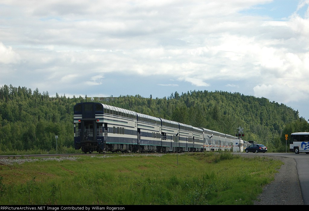 Going away shot of Alaska Railroad's Northbound "Denali Star" Passenger ...