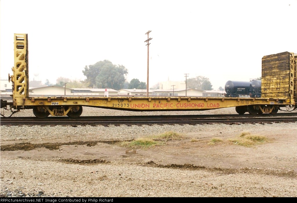 UP 215073