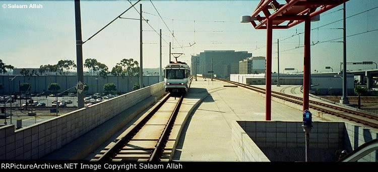 LACMTA Green Line light rail transit system Los Angeles County Ca