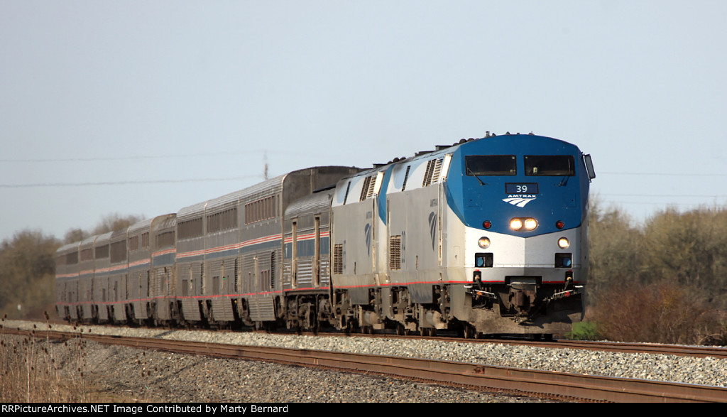 AMTK 39 With Train 11, The Coast Starlight South of Albany
