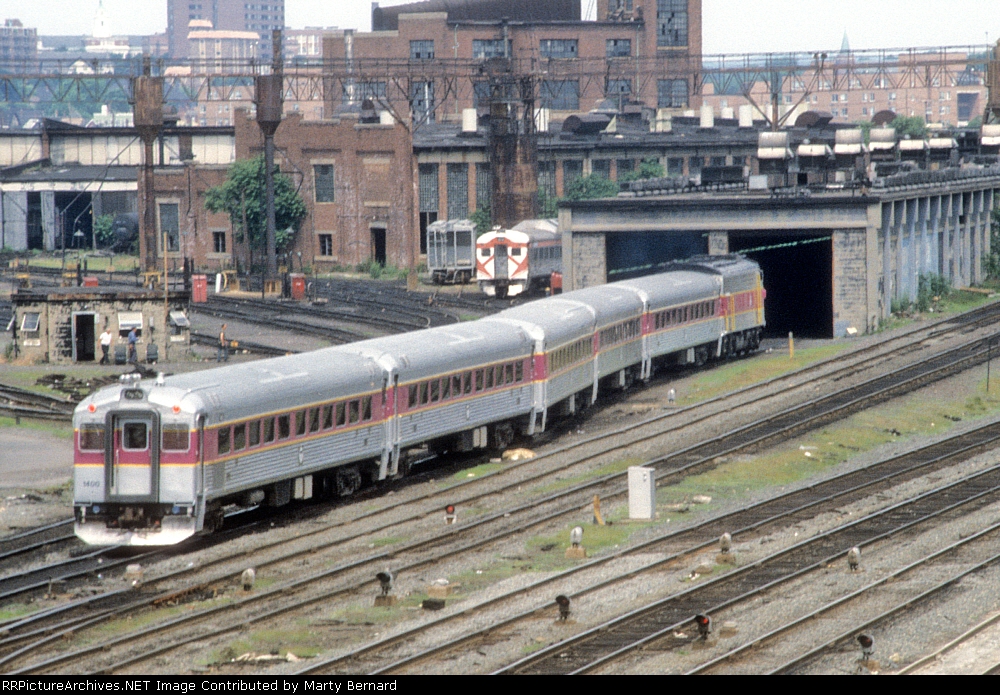 MBTA 1400, Coach Yard