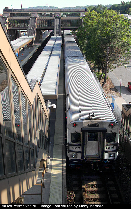 Metro North Cab Cae 6316