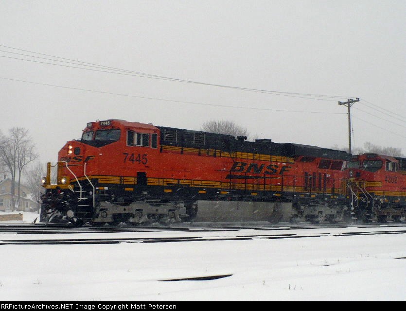 BNSF 7445