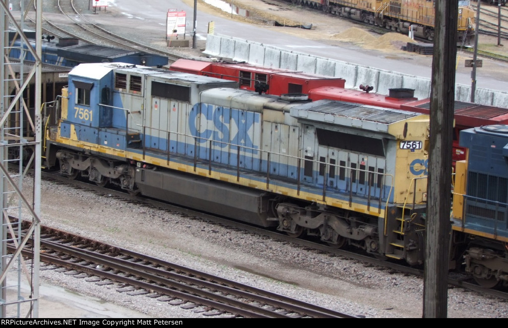 CSX 7561