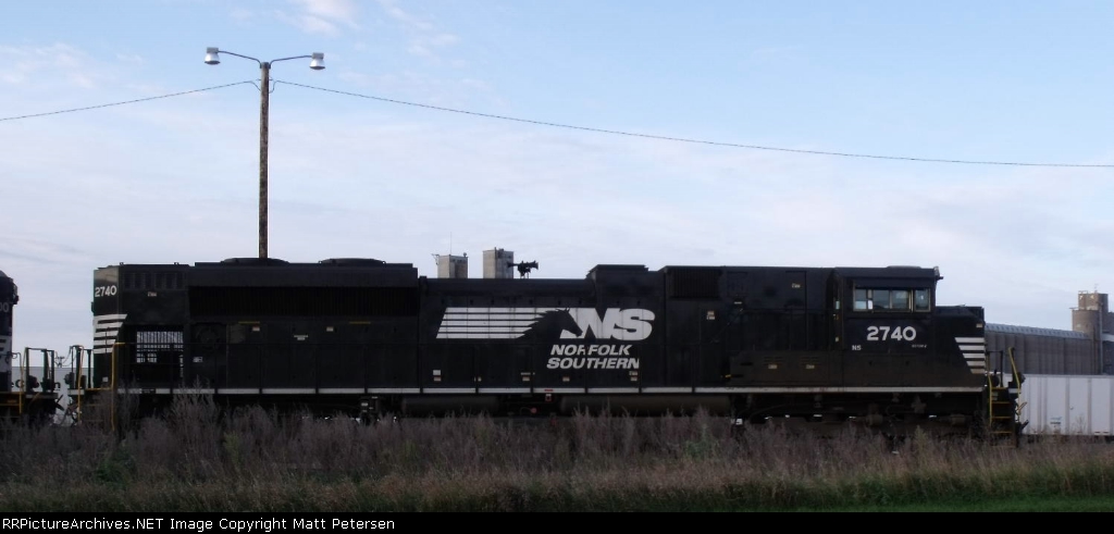 NS 2740